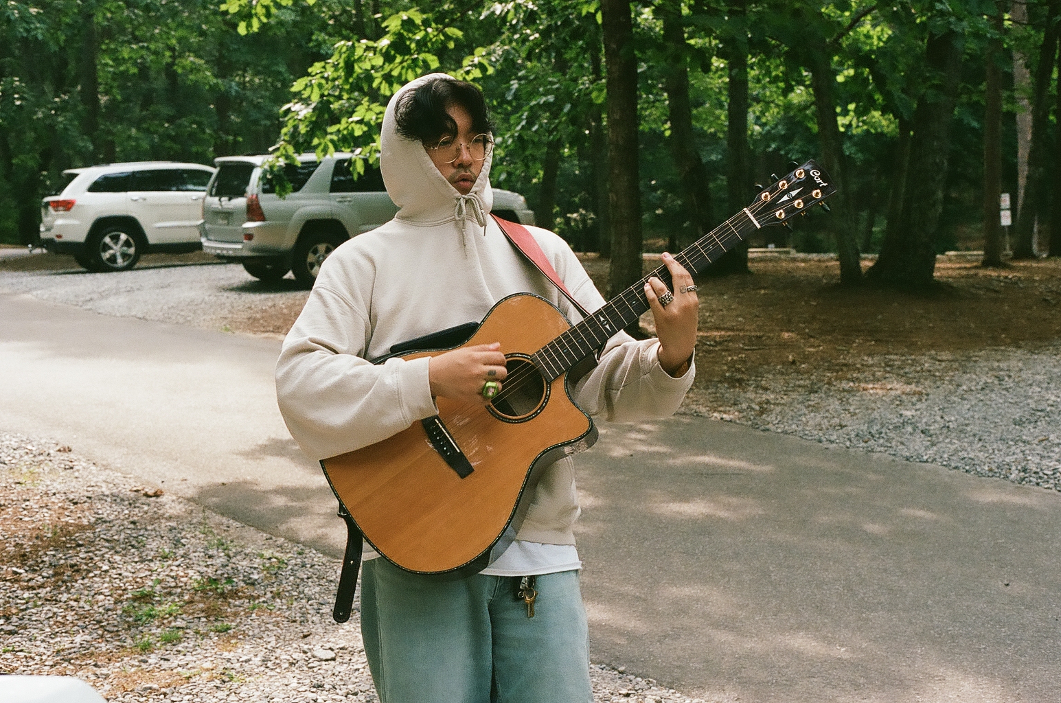 Hojean makes a stellar return with the reveal of ' Easy'